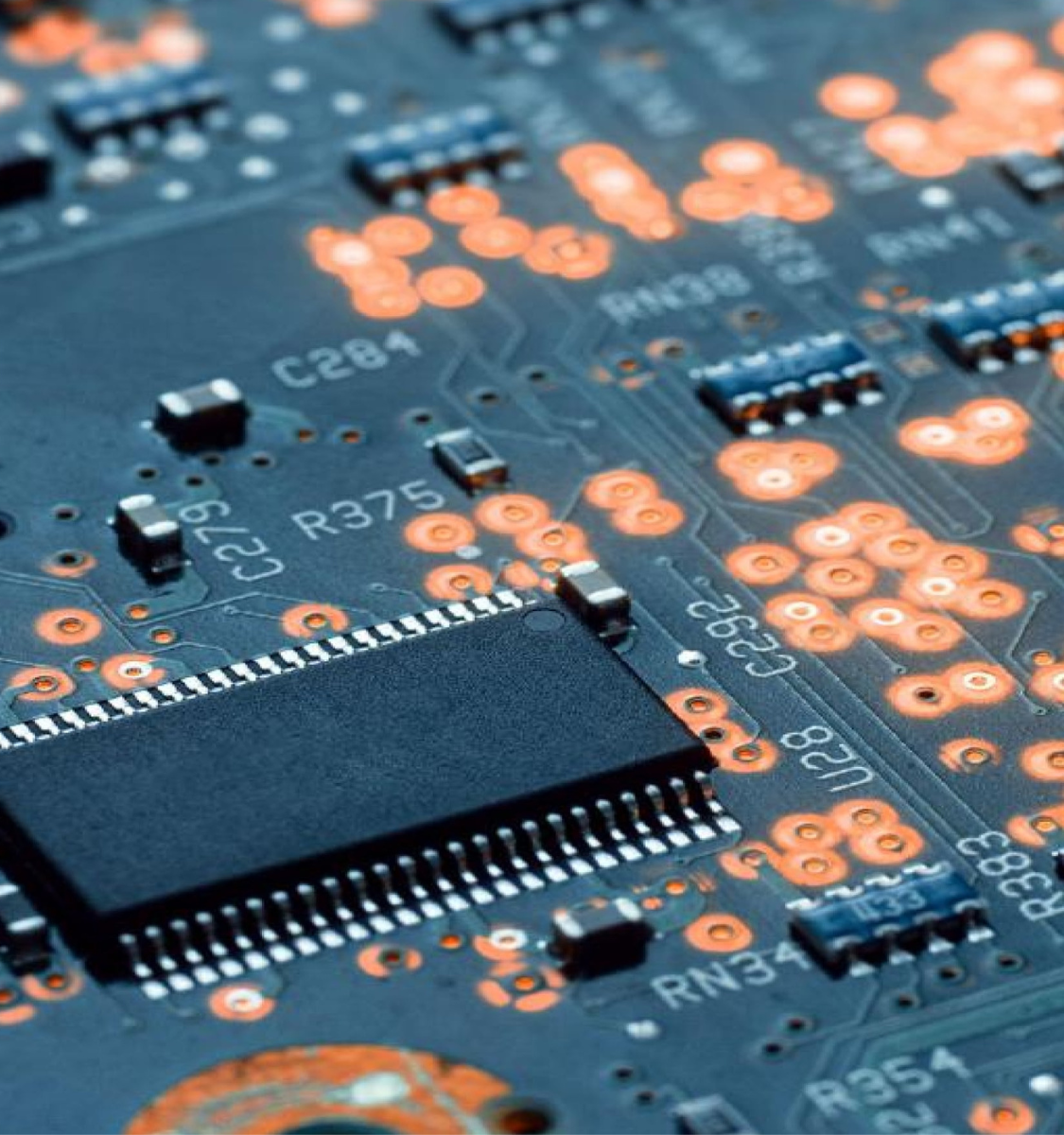 A Comprehensive Guide to Spread Tow Carbon Fiber Fabric and Its Uses