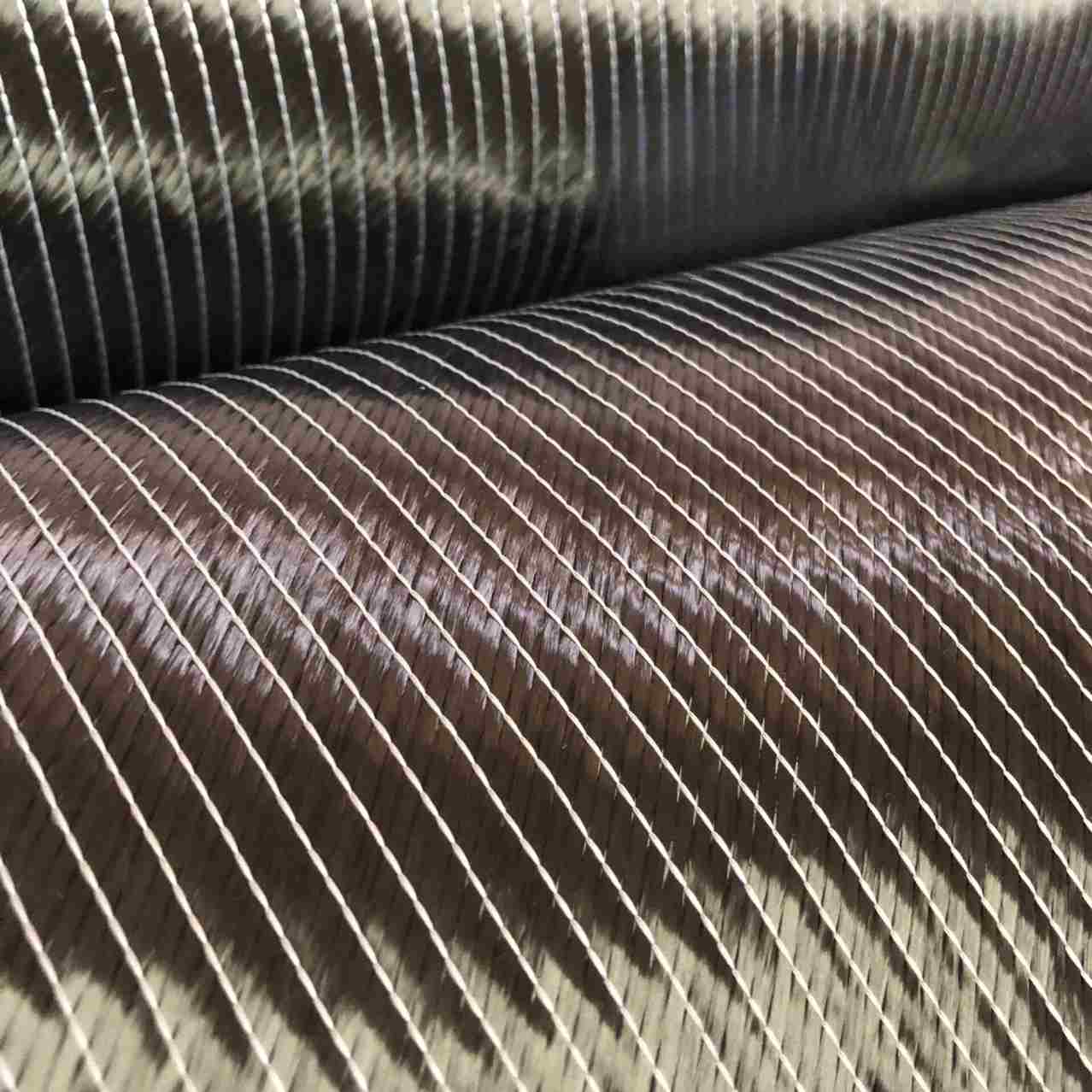 A Comprehensive Guide to Spread Tow Carbon Fiber Fabric and Its Uses