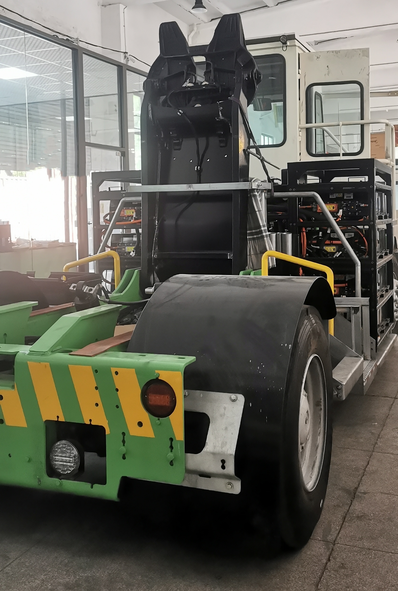 Inside the Electric Vehicle Powertrain: A Guide for Automotive ...